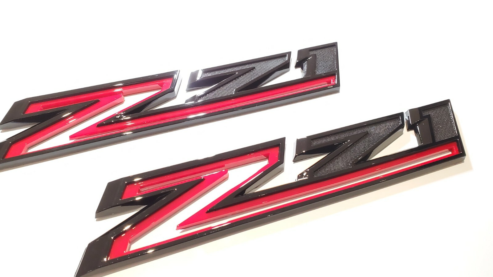 2pcs 2019-2023 Chevy Silverado Z71 Emblem OEM Fender Gloss Black Red ...