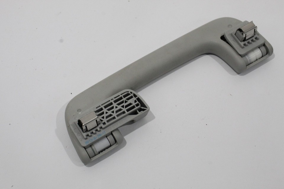 Audi Q5 8R Rear NS Left Grab Handle Moon Silver 8K0857607A | eBay