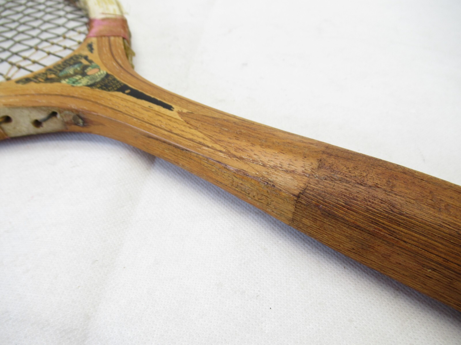 VINTAGE BANCROFT "THE WINNER" WOODEN TENNIS RACQUET ANTIQUE / DISPLAY ...