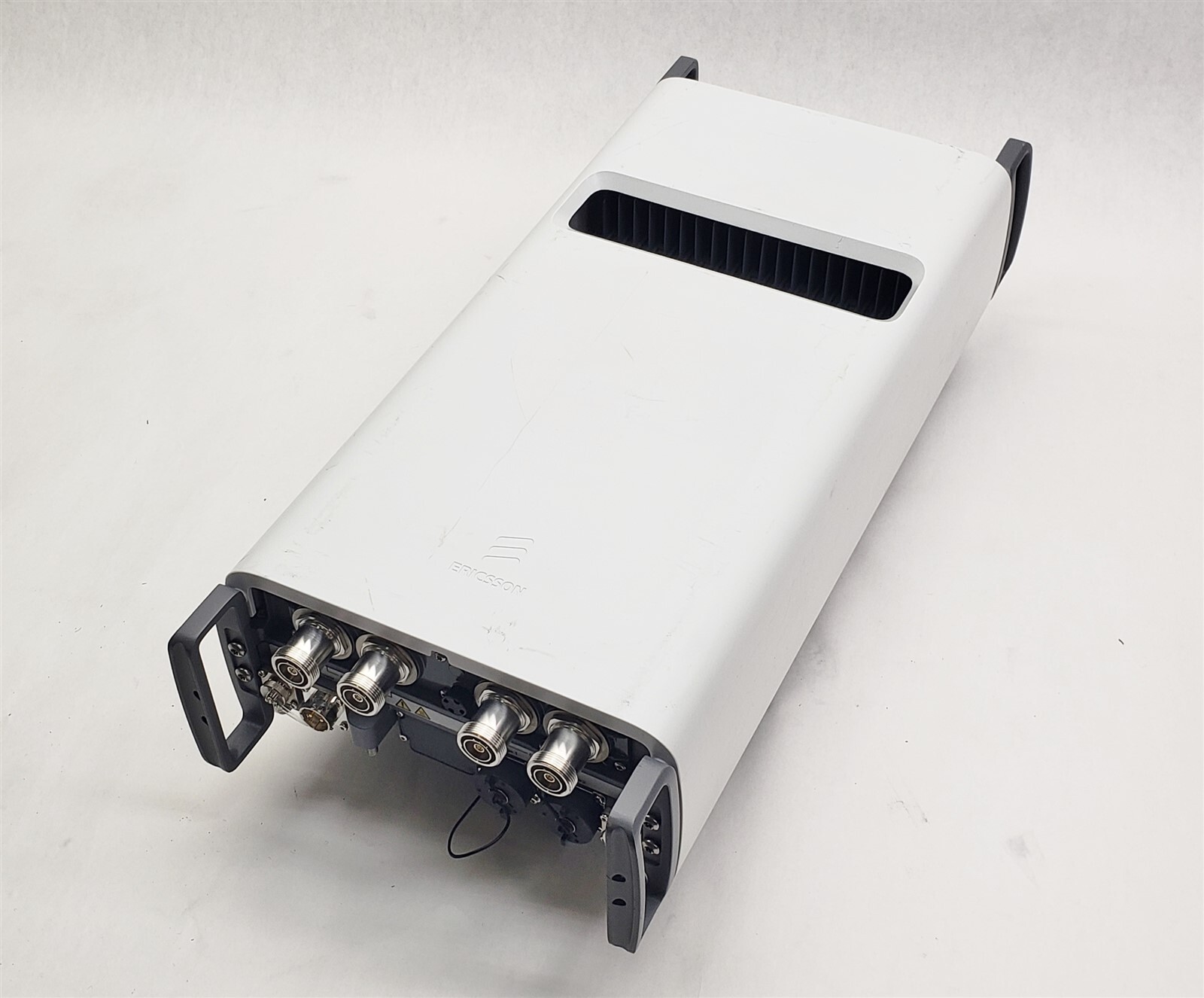 Ericsson RRUS 32 B2 AS1614141 KRC 161 414/1 IP55 3R Remote Radio Head ...