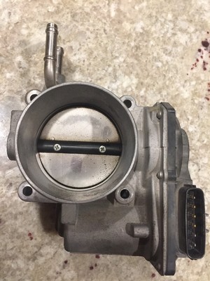 Toyota OEM 22030-36010 Throttle Body | eBay