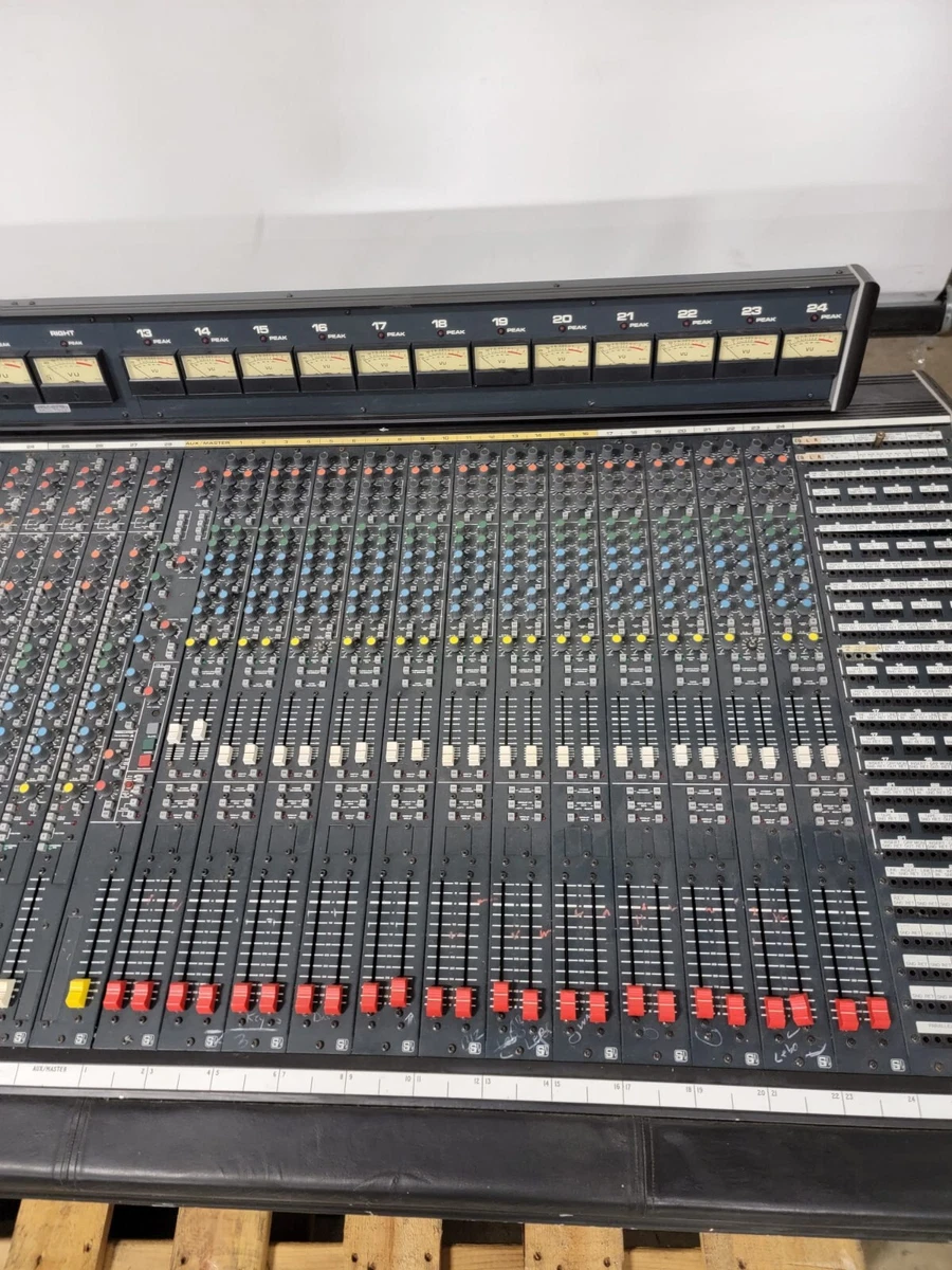 Soundcraft Mixer 24 Channel