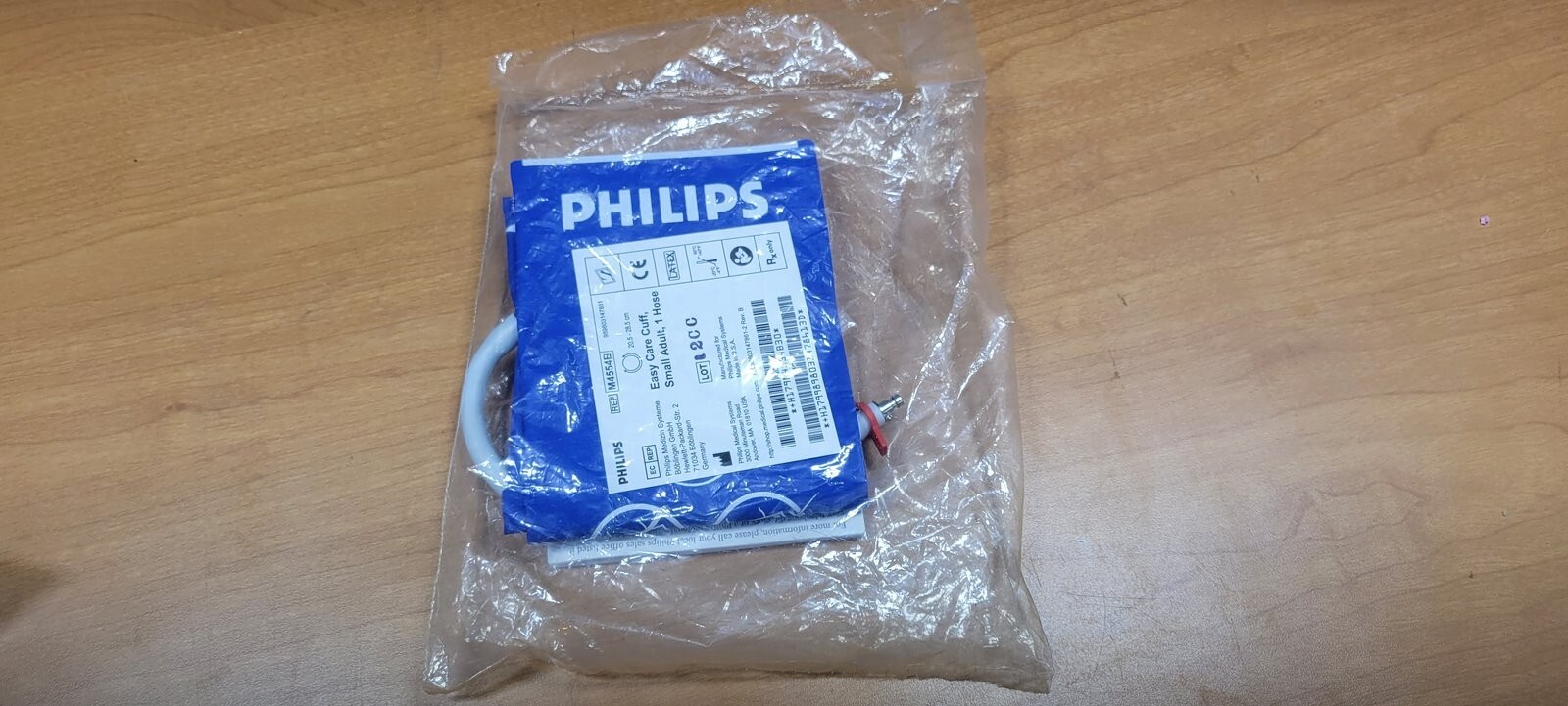 BRAND NEW PHILIPS REF M4554B, EASY CARE CUFF, 1 HOSE, SMALL ADULT | eBay