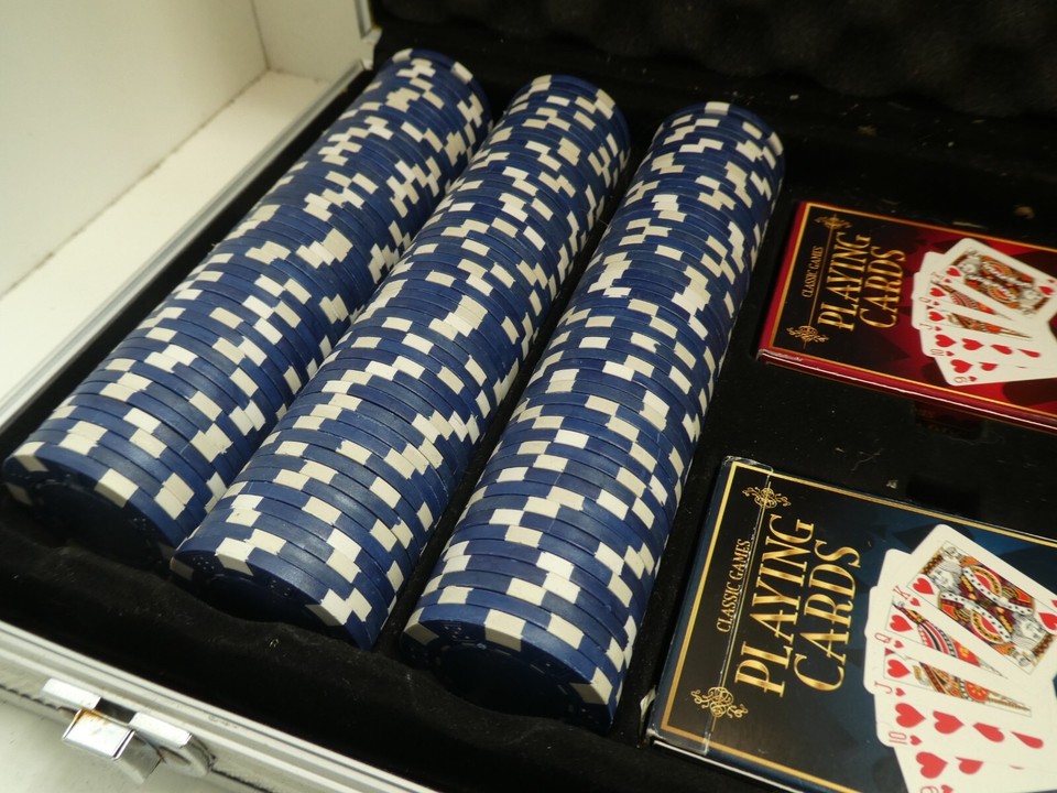 METAL CASED CARD PLAYING POKER GAMES SET - CHIPS AND CARDS | eBay