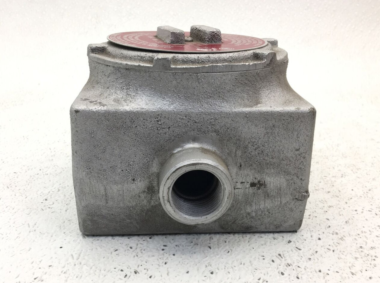 DER-1 APPLETON EXPLOSION PROOF HAZARDOUS LOCATION JUNCTION BOX WITH 1 ...