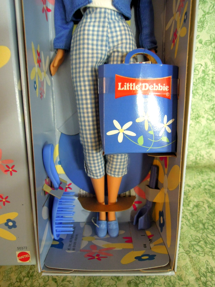 LC-1200 BARBIE doll sp. ed. "LITTLE DEBBIE SNACKS " advertising doll ...