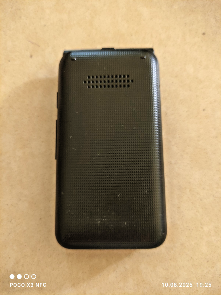 AT&T Cingular Flex - 4 GB - Black (AT&T) FLIP IV FLIP 4 U102AA 4G FLIP ...