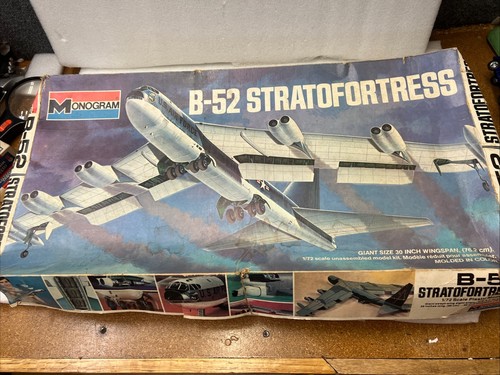 1977 Monogram B-52 Stratofortress 1/72 Scale Model Kit for sale online ...