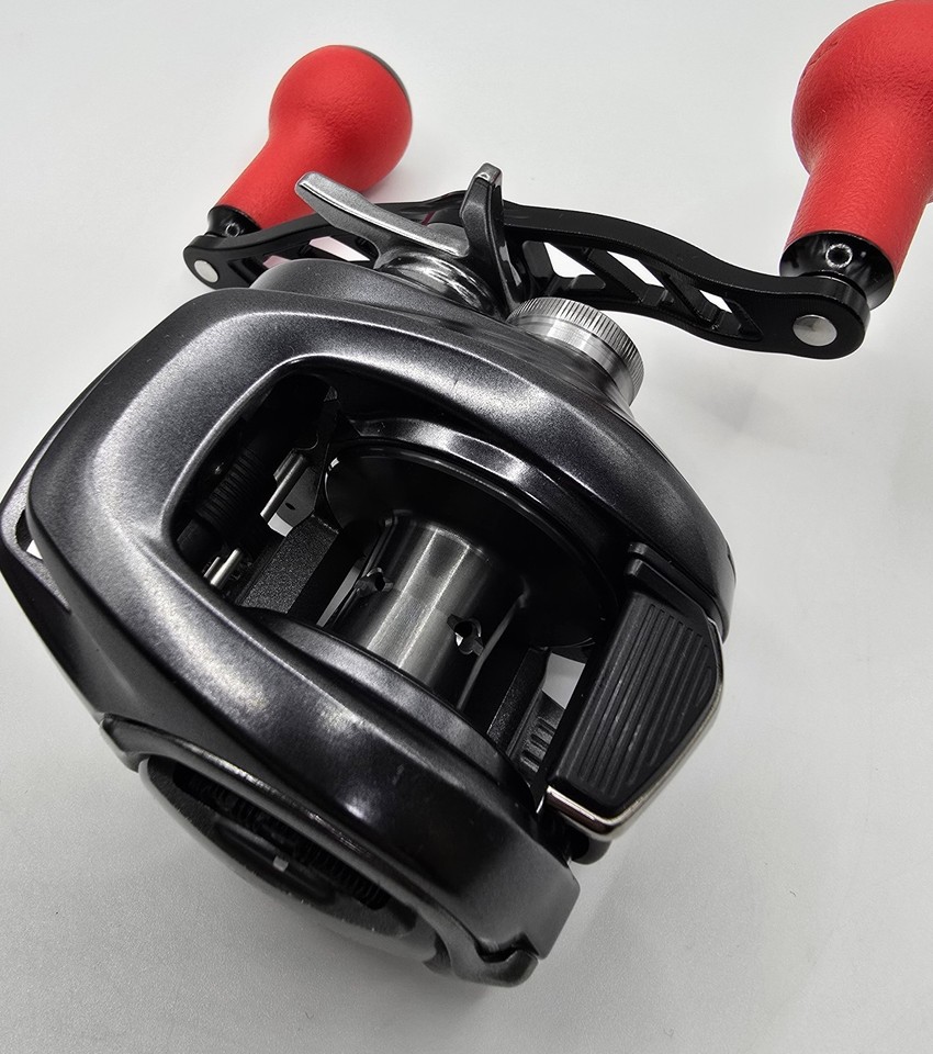 Shimano Bantam XG Baitcast Reel Right Hand from Japan | eBay