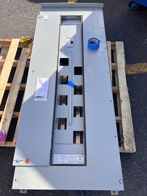 Electrical Panels & Boards - 208 120V Distribution Panel