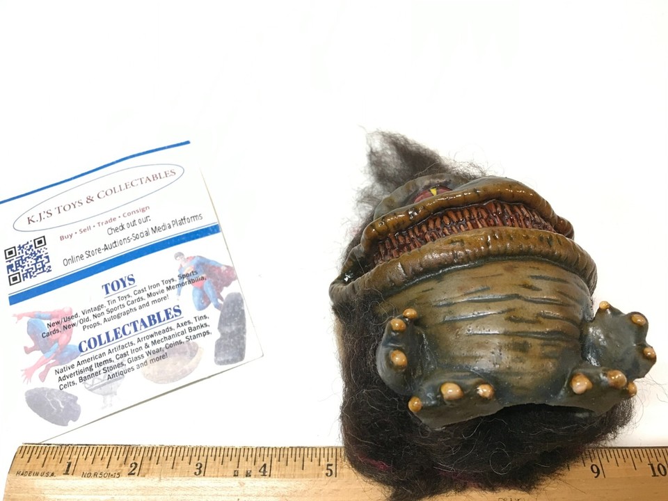 CRITTERS MOVIE PROP REPLICA RARE CUSTOM COLOR PUPPET MINI RAGING ZOMBIE ...