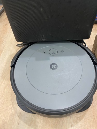iRobot Roomba i5+ Self-Emptying Robot Vacuum Automatic Disposal Base READ PARTS | eBay