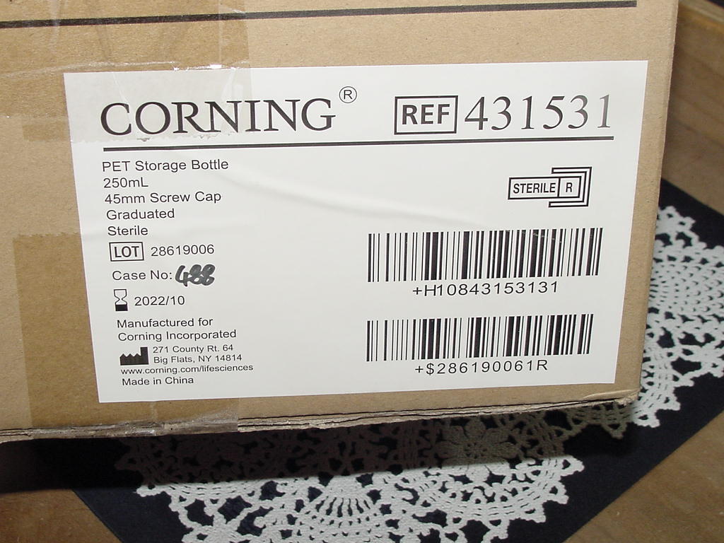 Corning REF 431531, 250 mL Square PET Storage Bottles with 45 mm Cap 24 ...