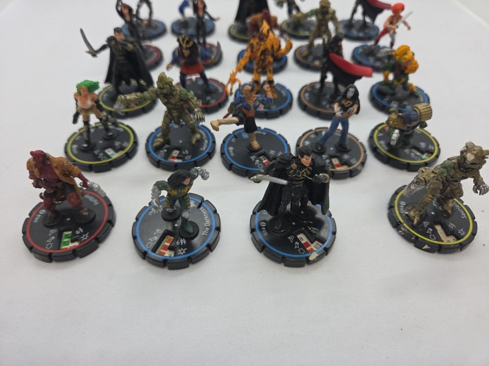 Heroclix Miniature Indy Comics set, 24 Figure Lot | eBay UK