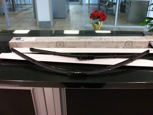 OEM GENUINE MERCEDES BENZ WIPER BLADES FOR ML W166 TO A006757 | eBay