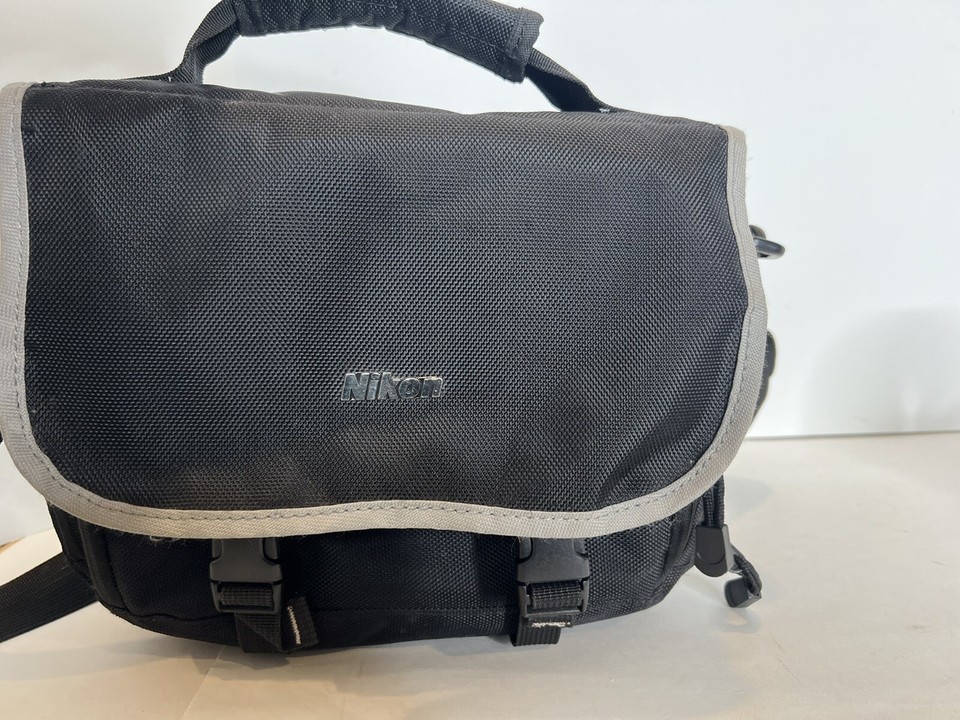 Nikon Camera Case Bag Genuine DSLR Deluxe, Black, Shoulder Strap ...