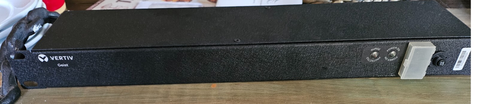 Vertiv Rack PDU Basic Horizontal 20a 120v (10)5-20r Vp9563 for sale ...