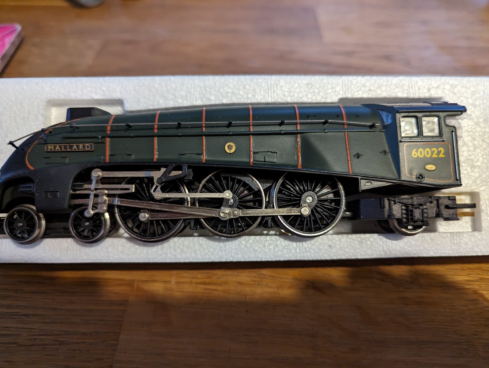 Hornby R309 Mallard Loco BR Green late 60022 with instructions ...