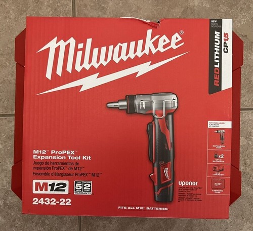 Milwaukee M12 Cordless ProPEX Expansion Tool Kit - 2432-22 Free ...
