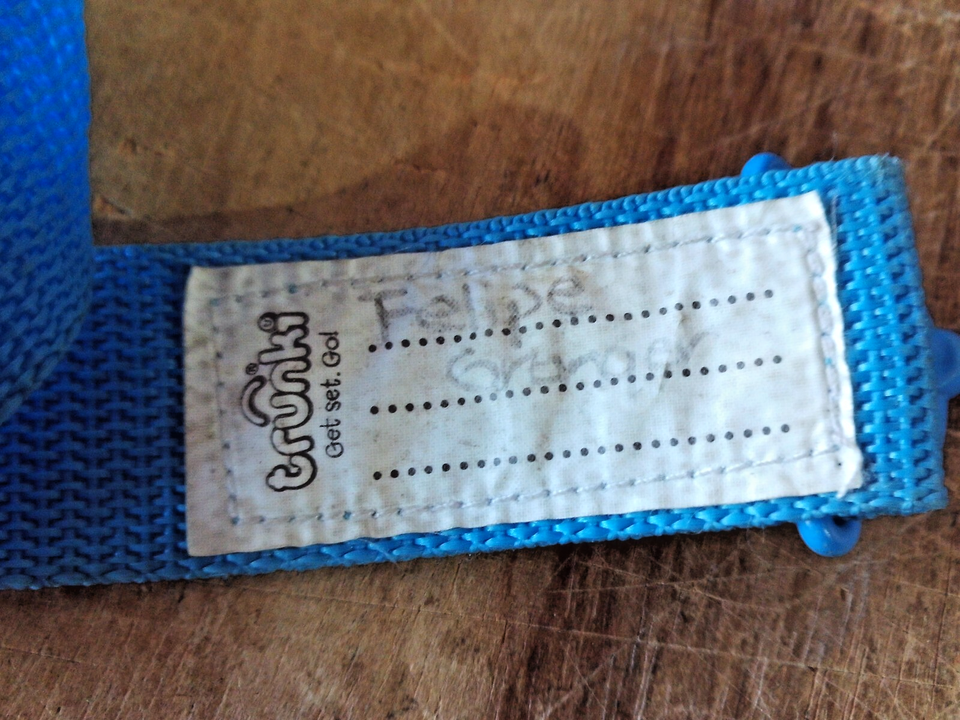 TRUNKI REPLACEMENT BLUE STRAP FOR CHILDRENS SIT AND RIDE CASE #7 | eBay UK