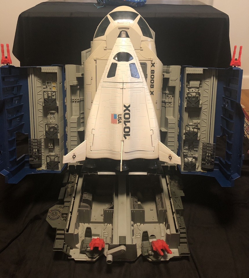 GI Joe Defiant Space Shuttle Crawler 1987 Hasbro 99.5% Complete W ...