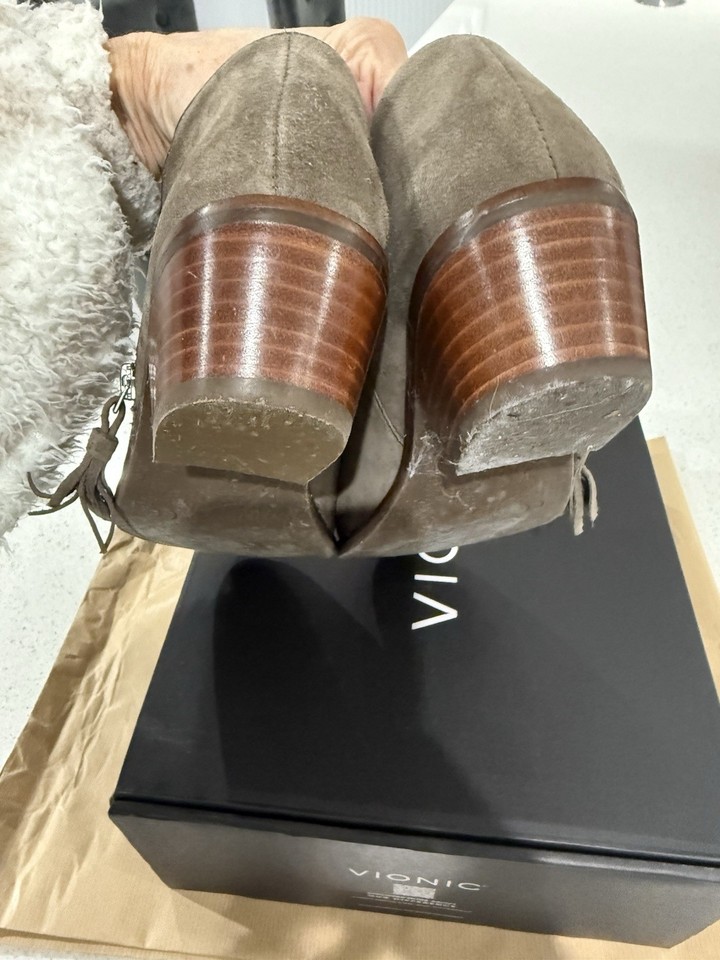 VIONIC suede Low Ankle Boot RRP £125 Comfort standard Size 3 | eBay UK