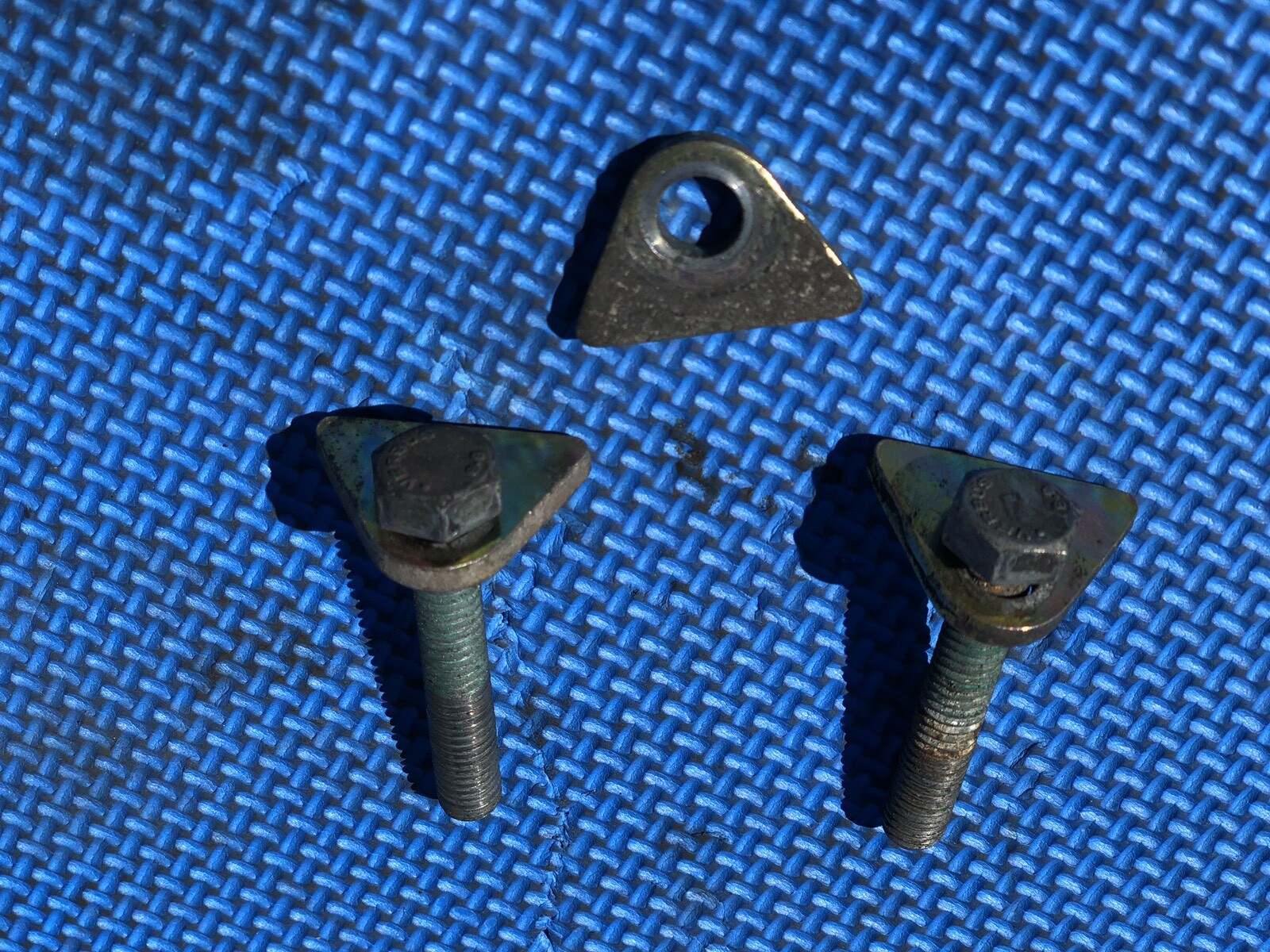 Porsche 911,964,993 rs Used engine mount Hardware Incomplete Kit, See ...