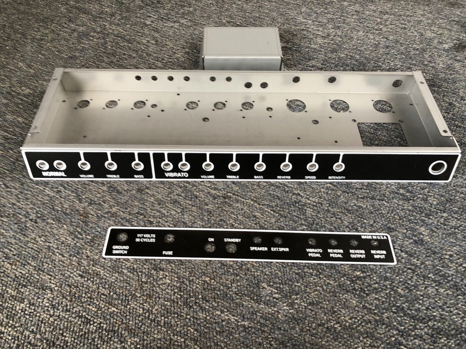 Blackface Deluxe type chassis, cap pan-18, finished Black face plates ...