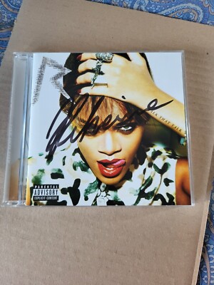 Cd autographed signed Rihanna | eBay