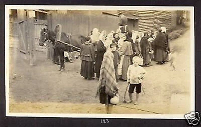 Russian Bread Line