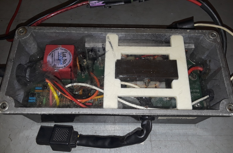 MSD#6600 HVC Professional Race CD Ignition Box W/8250 MSD Coil ...