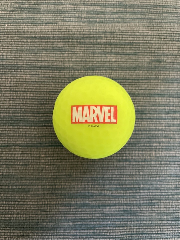 THE INCREDIBLE HULK - MARVEL COMICS LOGO GOLF BALL (Green/Yellow ball ...