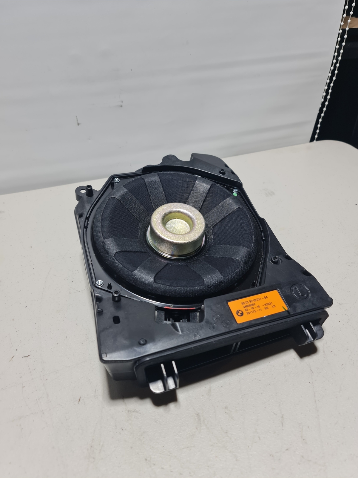 2012-2020 BMW 65-13-9-210-151 BMW 65139210151 Central Bass, Left ...