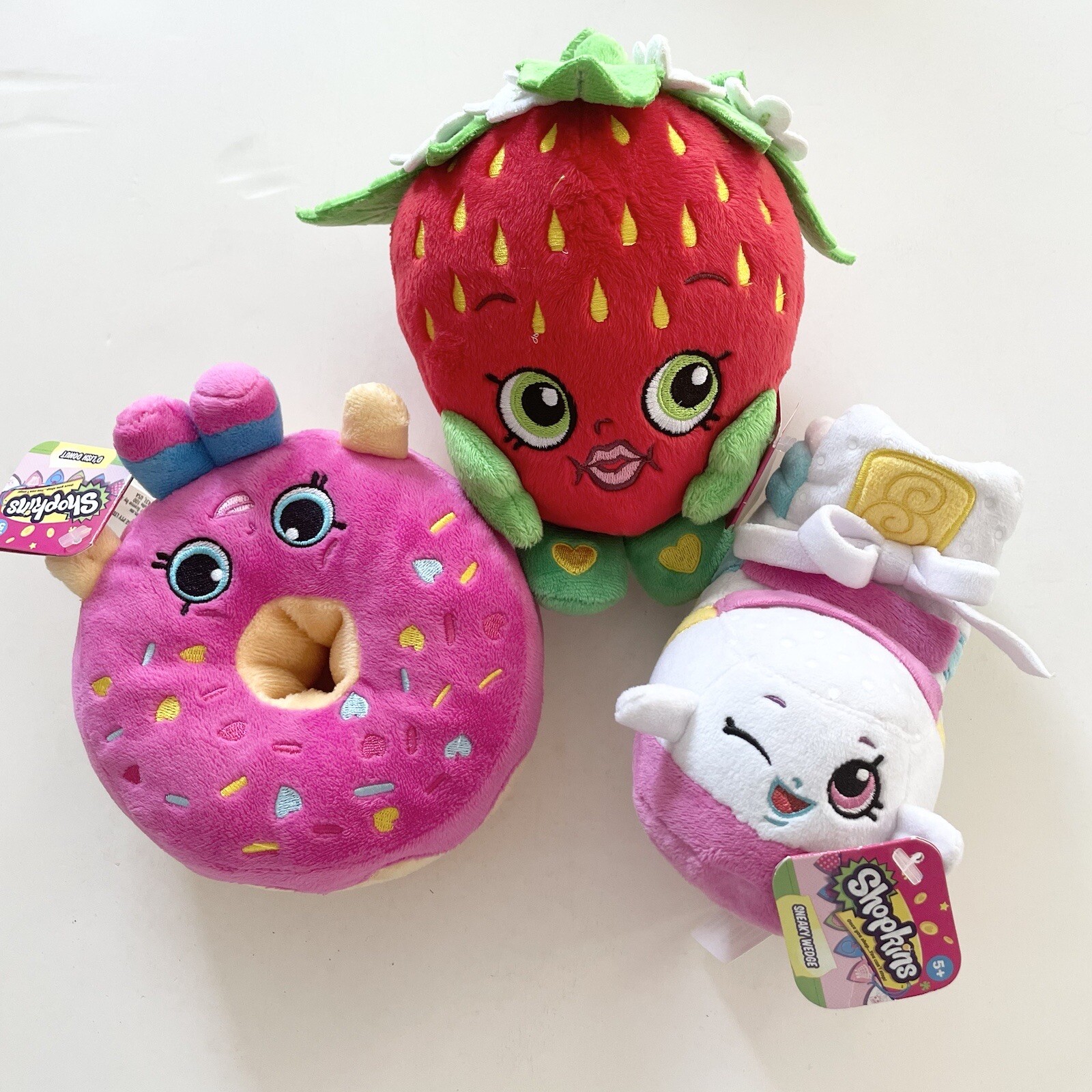 New Shopkins 6in Lot of 3 D’lish Donut Strawberry Kiss & Sneaky Wedge ...