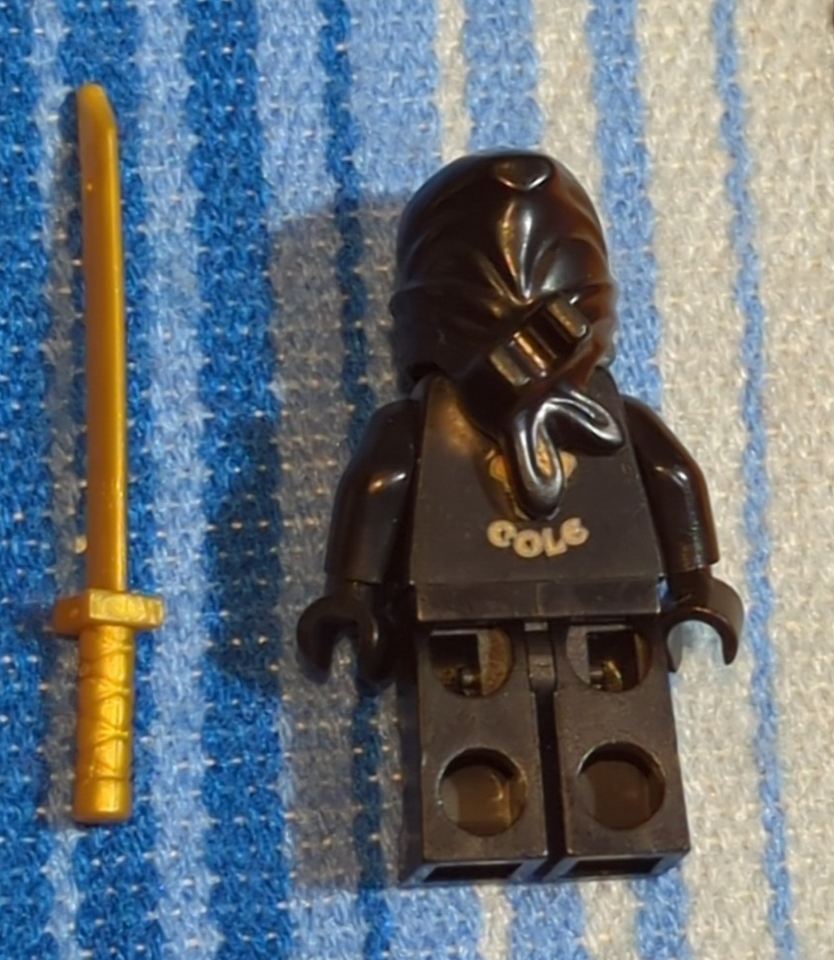 LEGO Ninjago Minifigure - Cole DX w/Weapons (njo015) 2509 2509 2520 | eBay