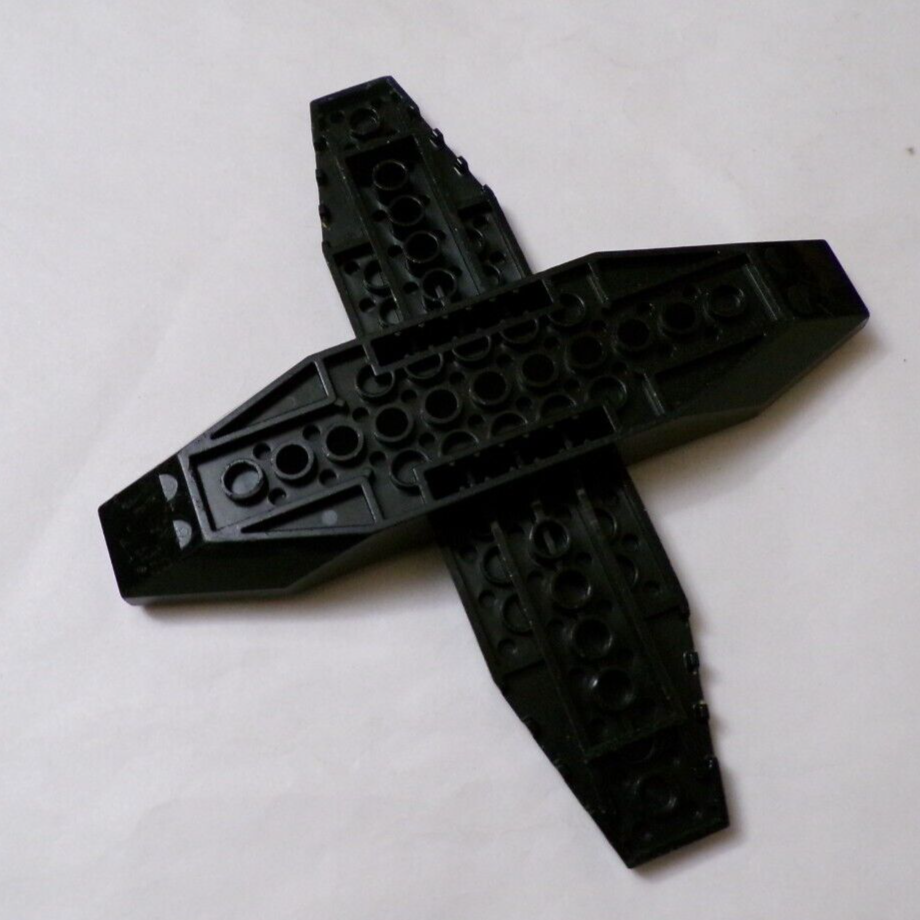 Lego x1 Black 4x16x1 Aircraft Fuselage, 4x10 Center Recess, 35106 (028 ...
