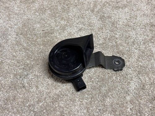Low Tone Horn 11-18 VW Jetta MK6 Clarton Genuine - 5C0 951 221 B / 5C0 ...
