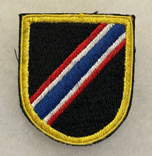 Vietnam era Thai made US Special Forces beret flash for 46th SF Company ...