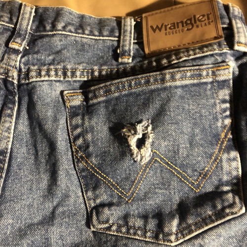 Wrangler Cut Off Shorts Womens Size 36x4 School Work Outdoors Rodeo ...