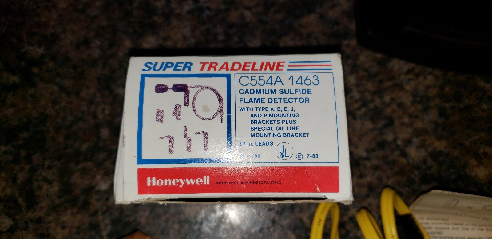 Honeywell C554A-1463 Cadmium-Sulfide Flame Detector with 60" Leads ...