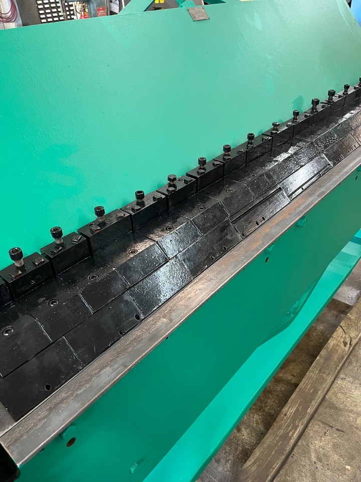 Chicago finger box pan press brake 6ft. x 12 ga. Heavier Model L36 ...