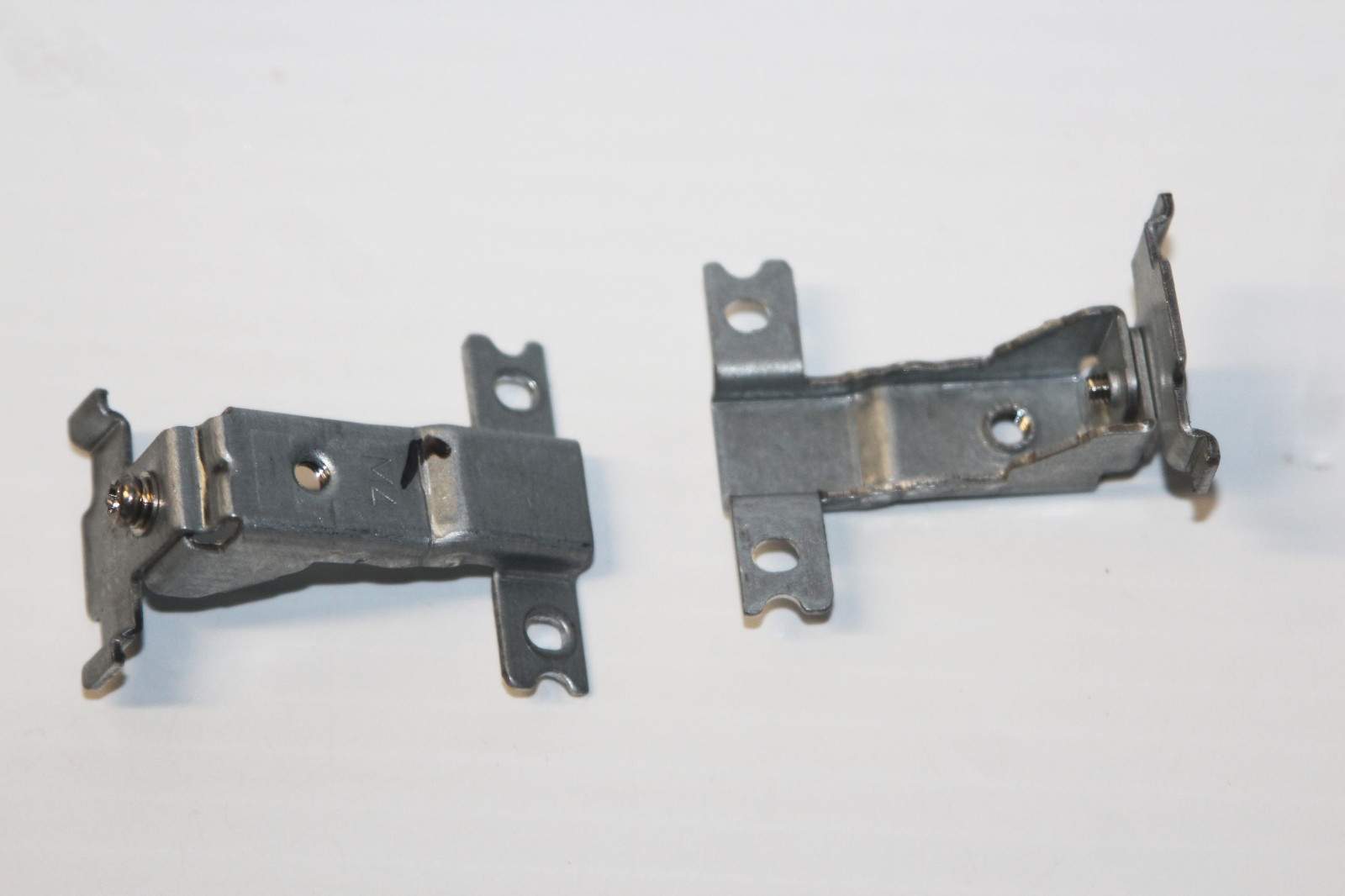 OEM Internal Wall Mount Brackets X15T2116101 - Vizio 32" LED Television ...