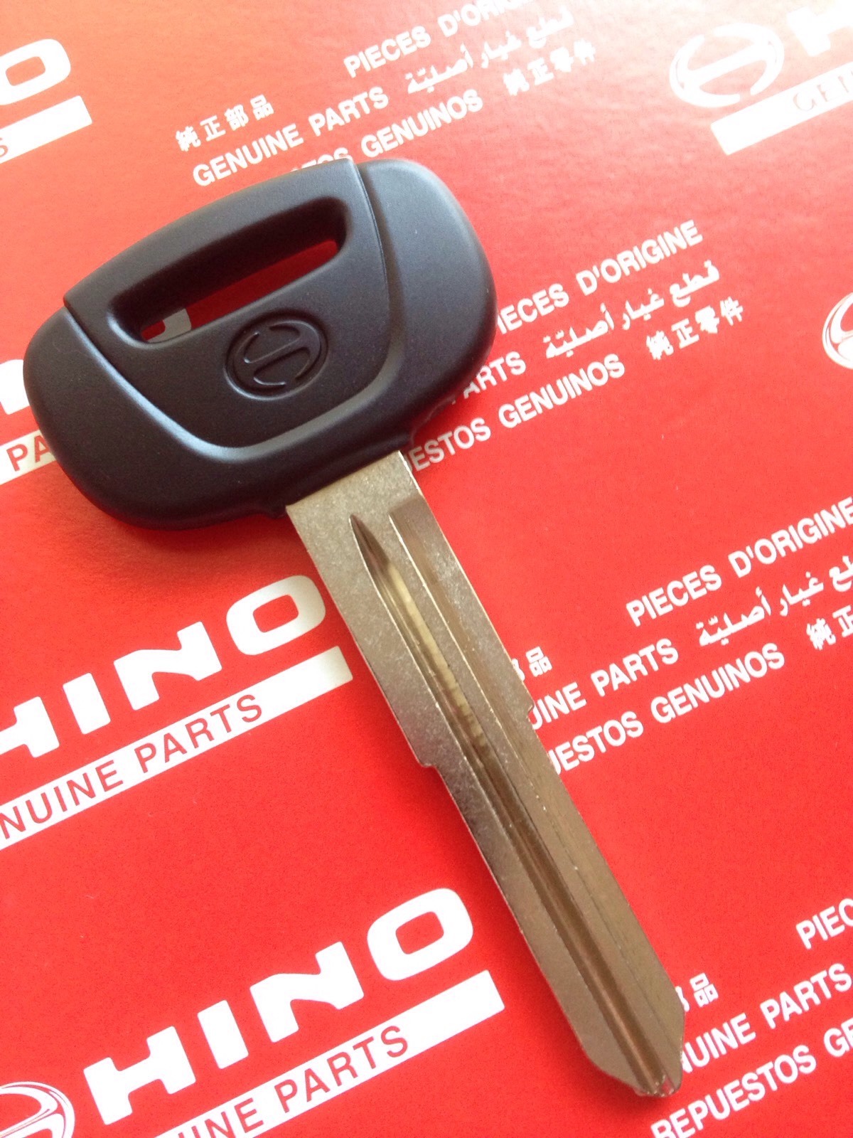 2005-2020 Genuine OEM Hino Blank Key 145 165 185 238 258 268 308 338 ...