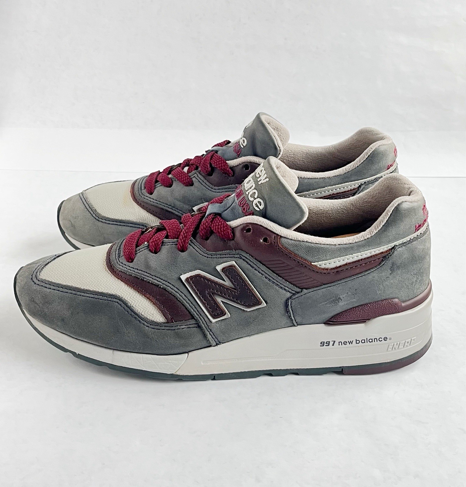 【RARE】New Balance 997 🇺🇸Made in USA Grey Maroon Nub… - Gem