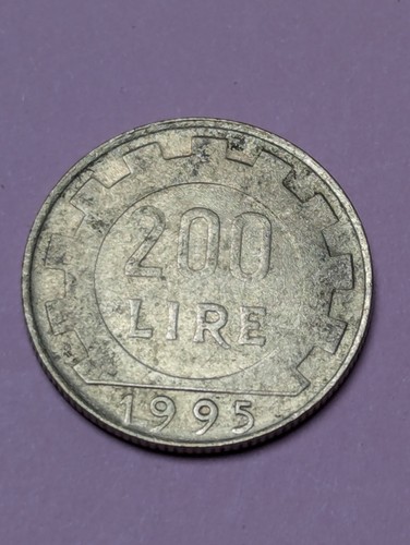Italy, Italian Old Coin 200 Lire 1995 | eBay