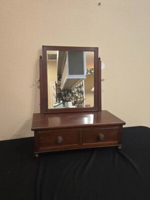 Antique Federal Style Mahogany Shaving/Dressing Table Top Dressing ...