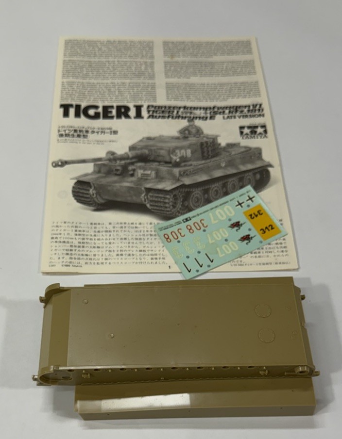 Tamiya #*35146 Panzerkampfwagen VI Tiger I 1:35 Scale LR-SC | eBay