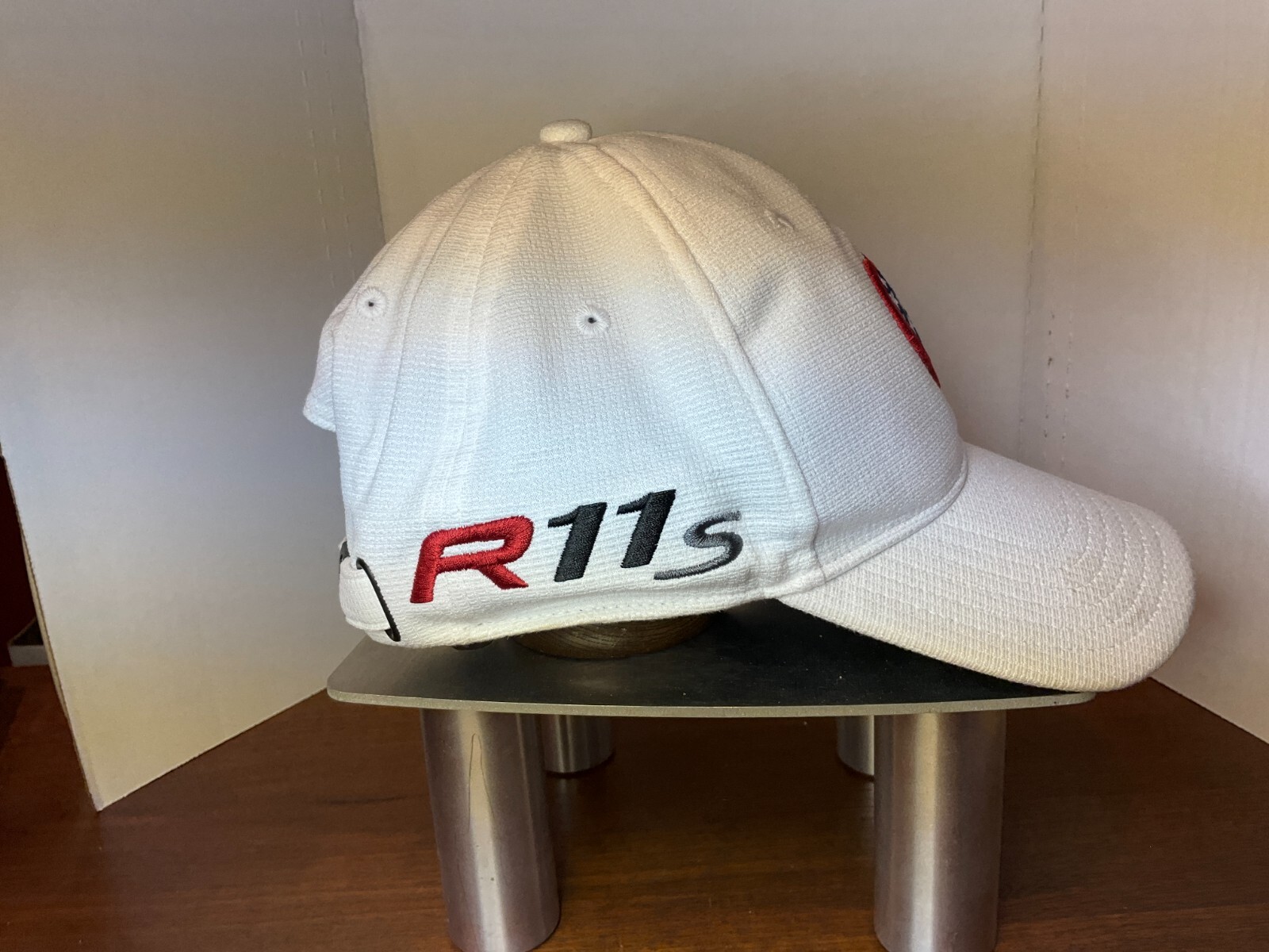 TAYLORMADE USA W/ American FLAG HEART R11s White Cap HAT Adjustable ...