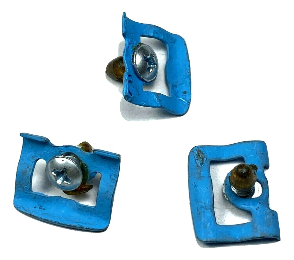 70 Challenger & Cuda Rear Window Molding Trim Clips (Screw Type) #76 | eBay