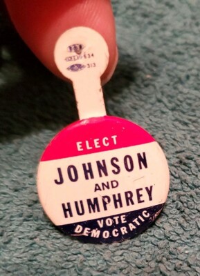 26J Vtg Johnson Humphrey 1960s Political Metal Tab Pin Back Pin Button ...